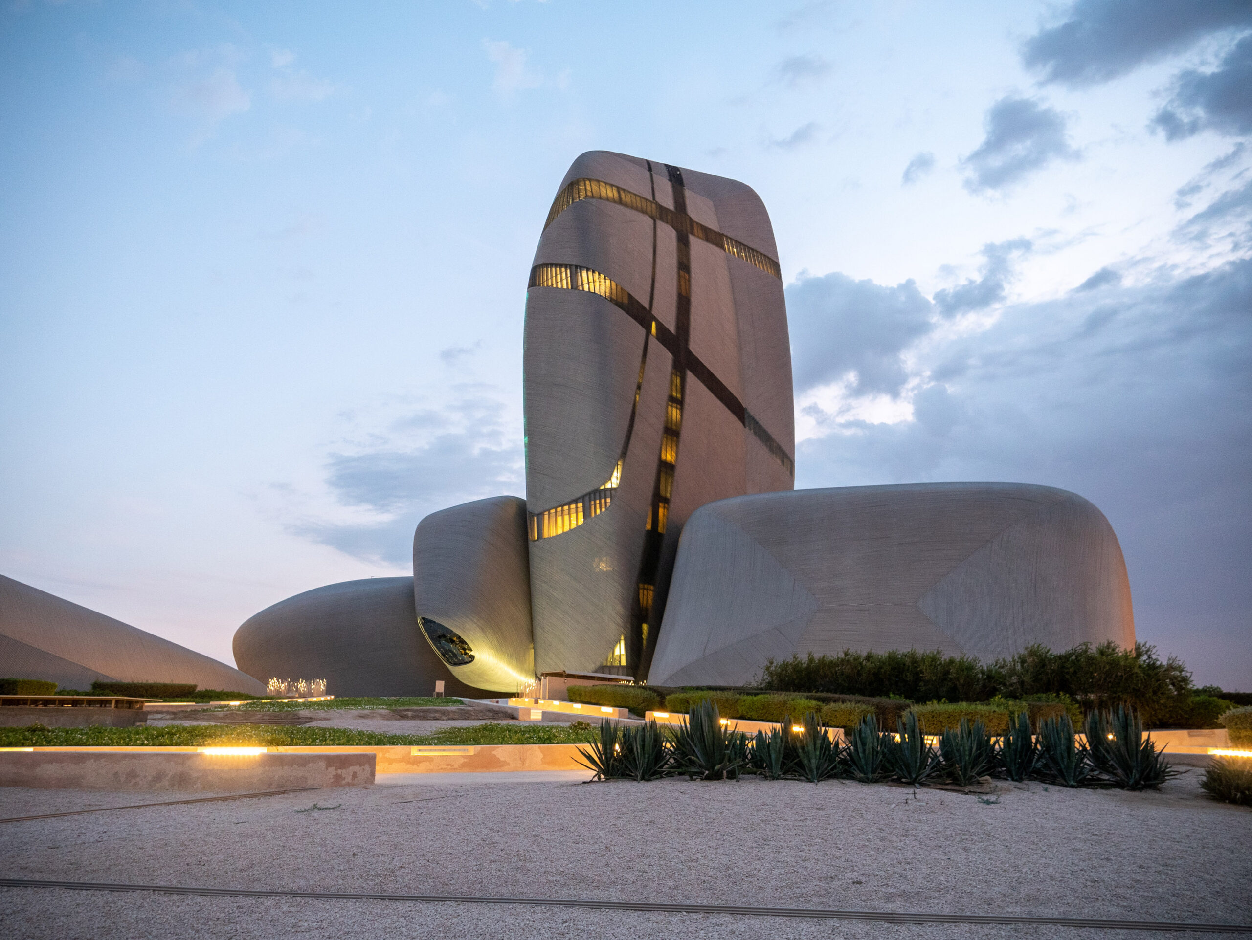 The King Abdulaziz Center For World Culture (Ithra), Saudi Arabia ...